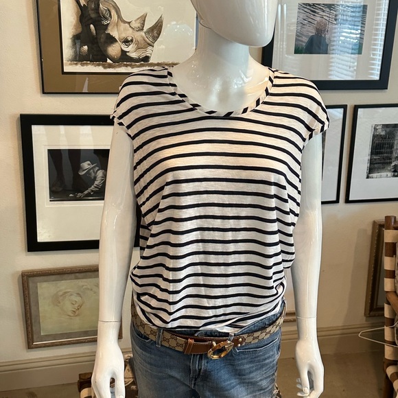 Splendid | Tops | Splendid Navy And White Striped Iconic Circle Top ...